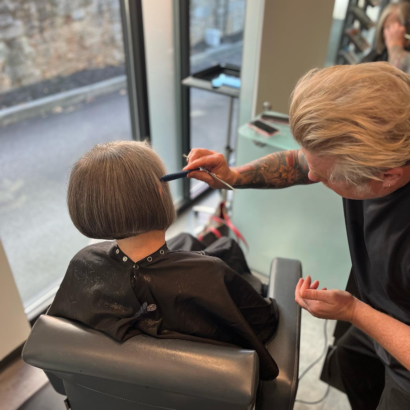 How to Find a New Hair Stylist in a New City - Barron's London Salon